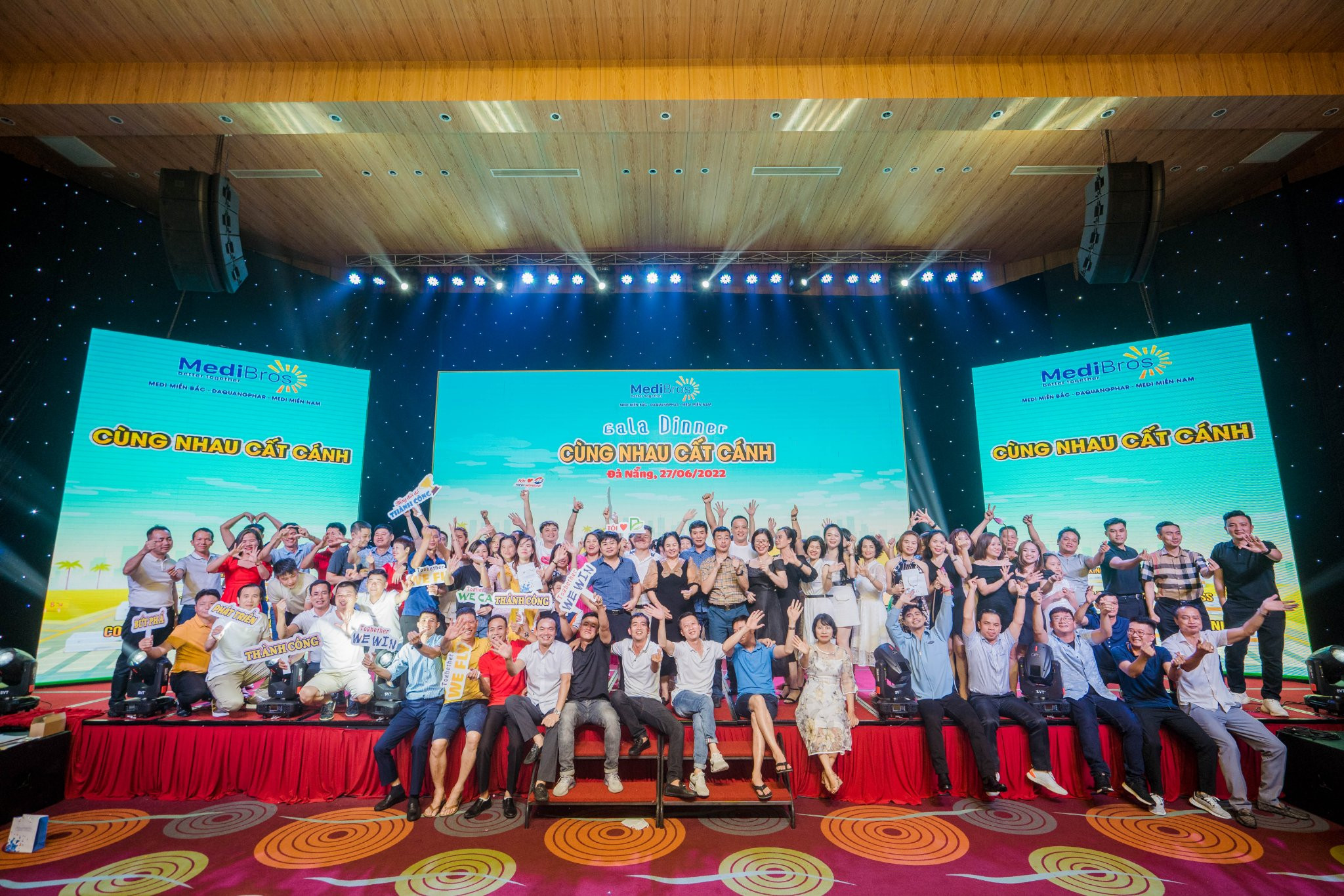 Con người - MediBros